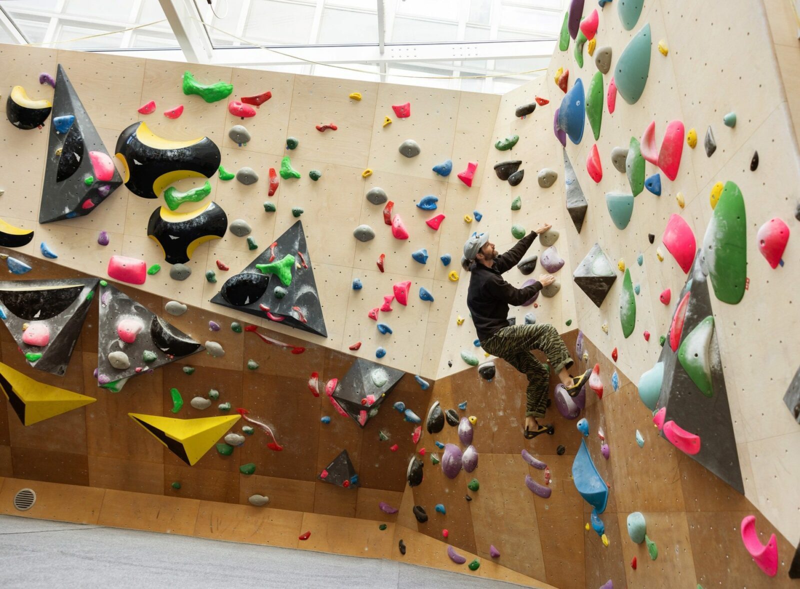 Klättra på väggarna i Skrapan – Moumo har öppnat! - Vasakronan